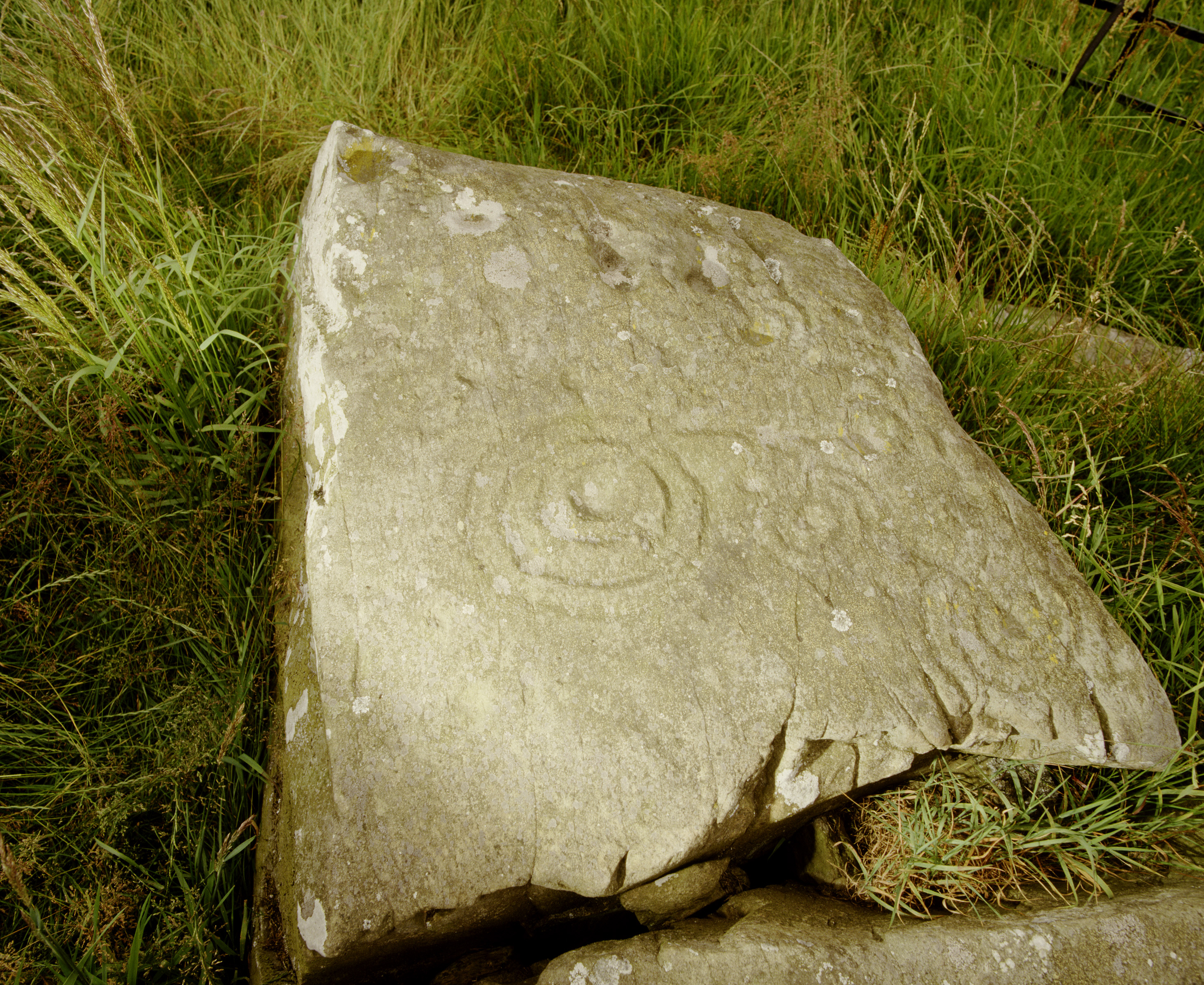 Cairn Holy Chambered Cairns | Historic Environment Scotland | HES