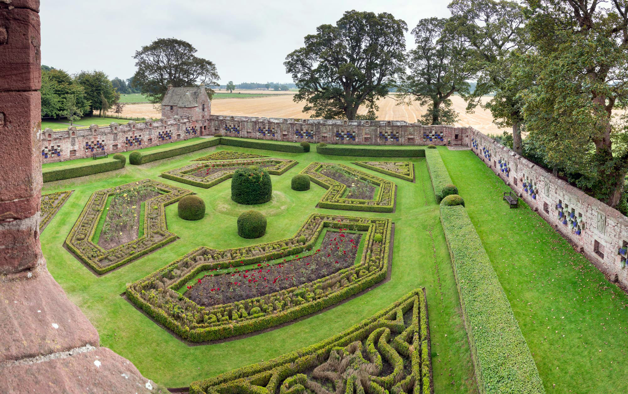 Edzell Castle and Garden | Historic Environment Scotland | HES
