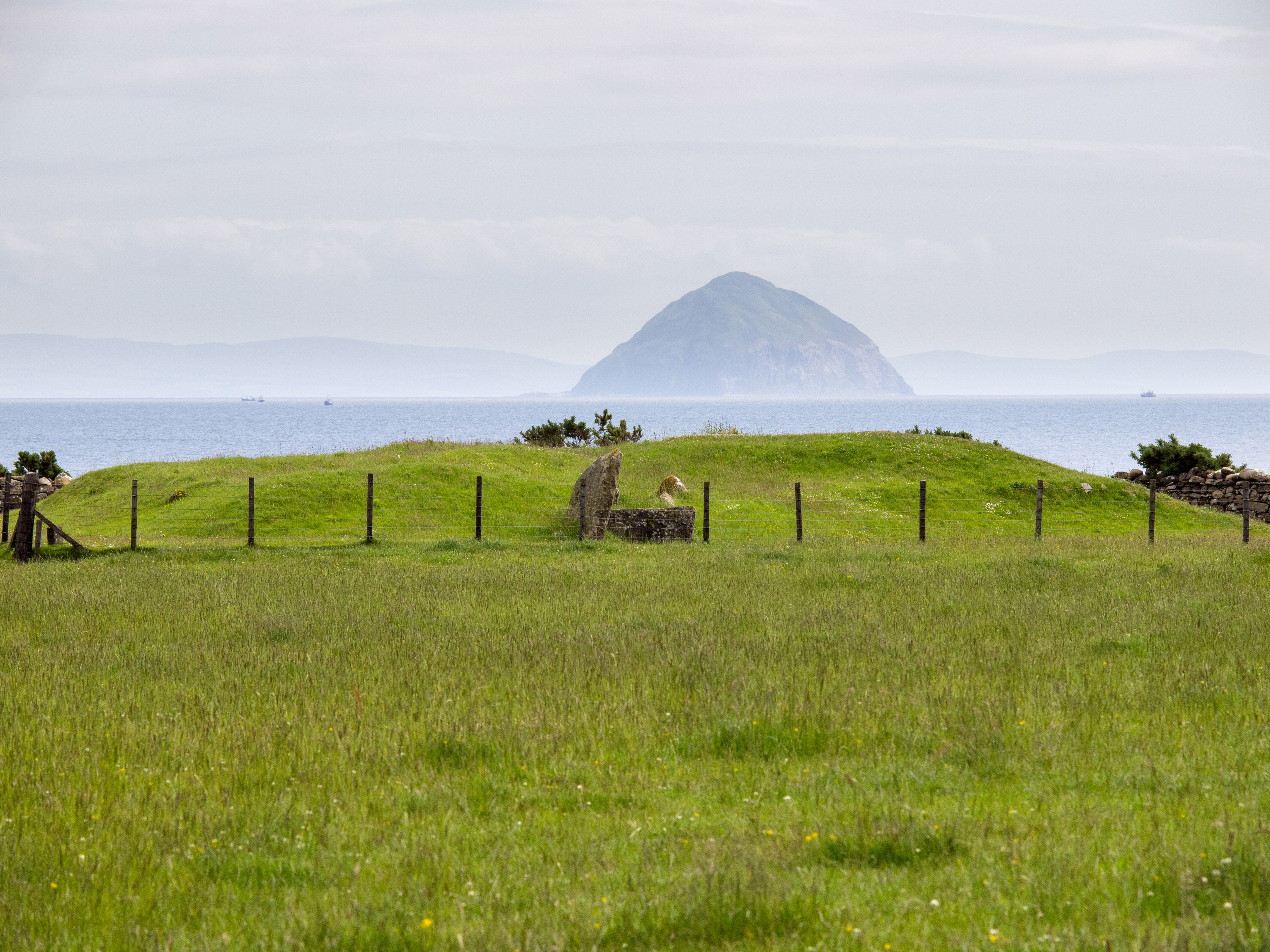 Cairn Holy Chambered Cairns | Historic Environment Scotland | HES