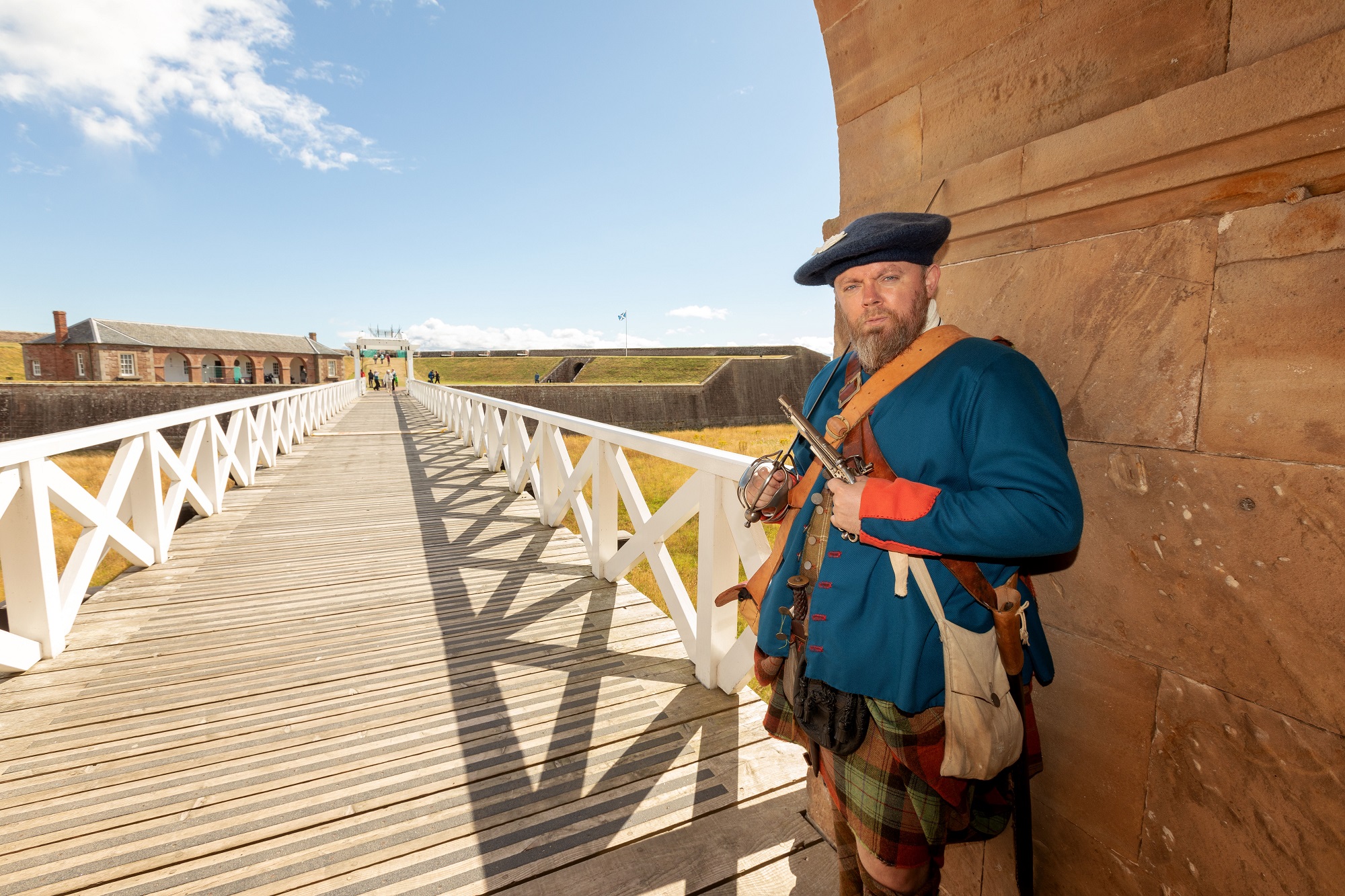 Jacobites descend on Fort George for Outlander inspired event