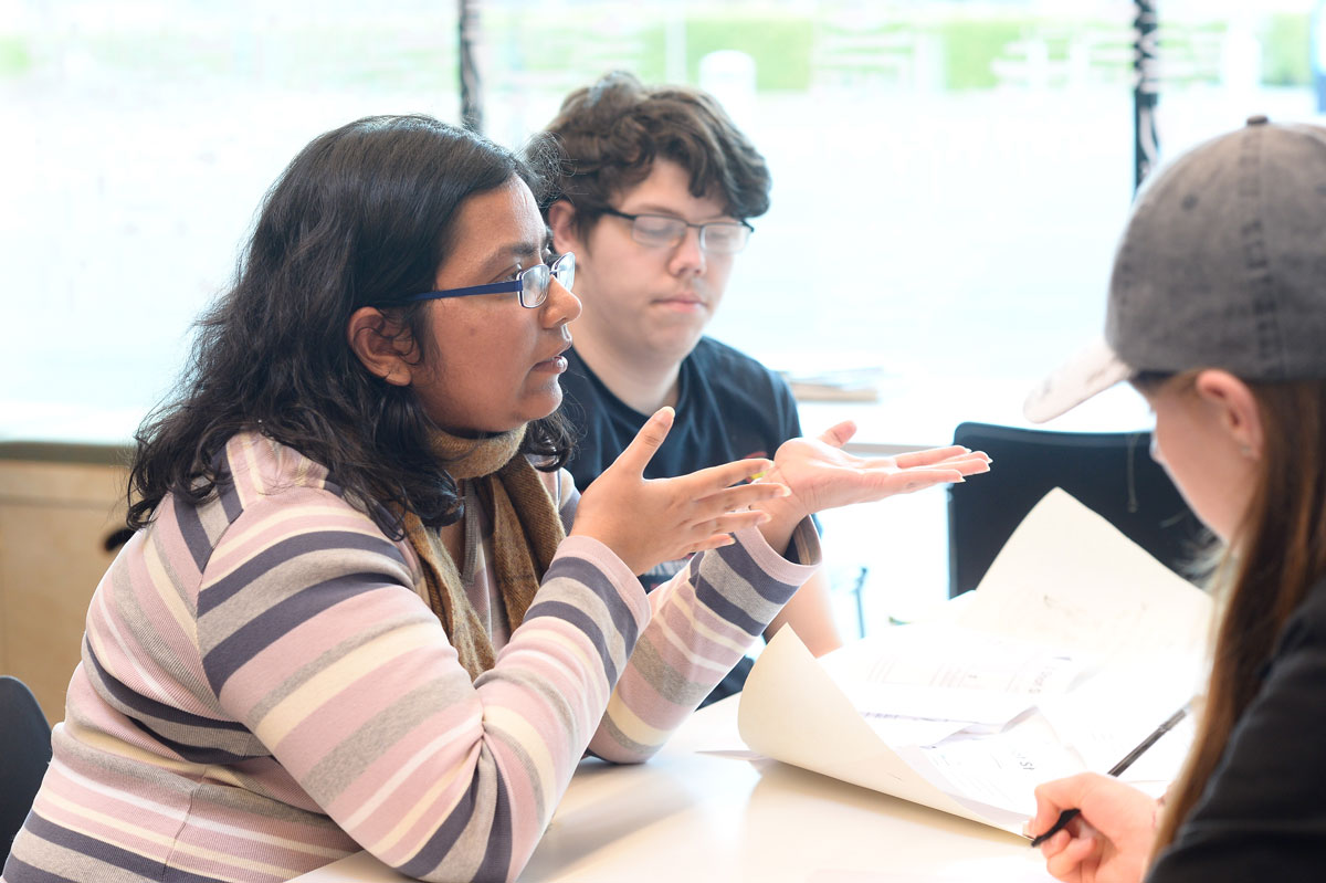 Community Advice Hub | Community groups | HES