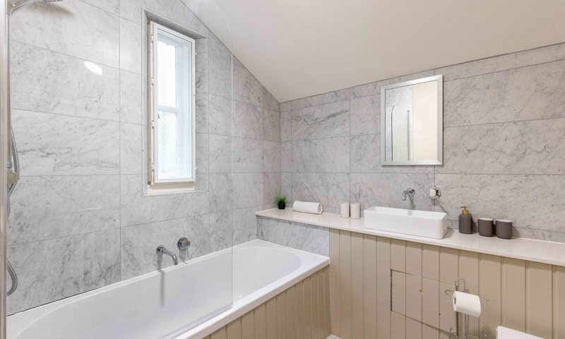 Holiday Lets | Duddingston Lodge | HistEnvScot