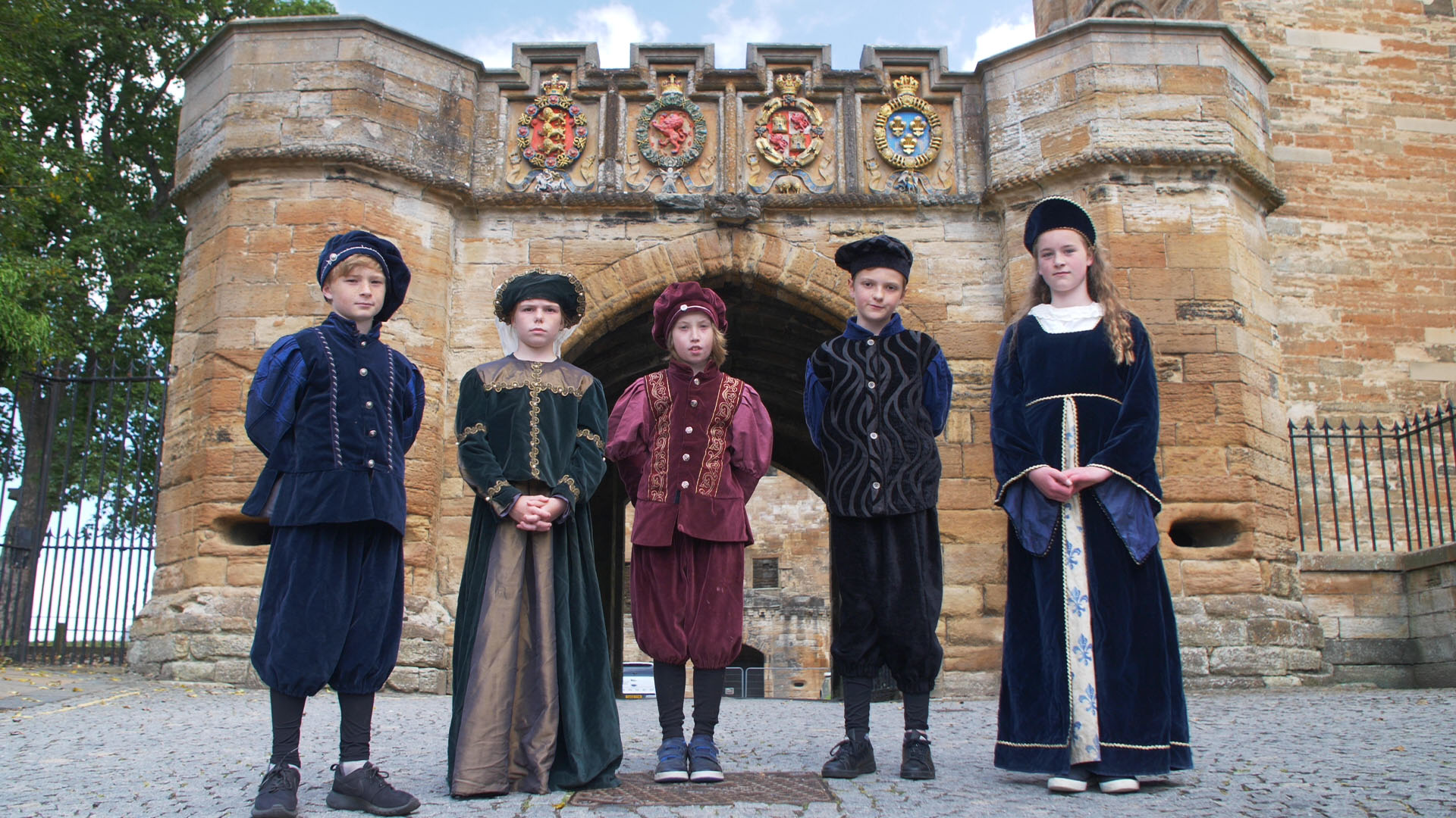 Explore Linlithgow Palace virtually with the Junior Tour Guides ...