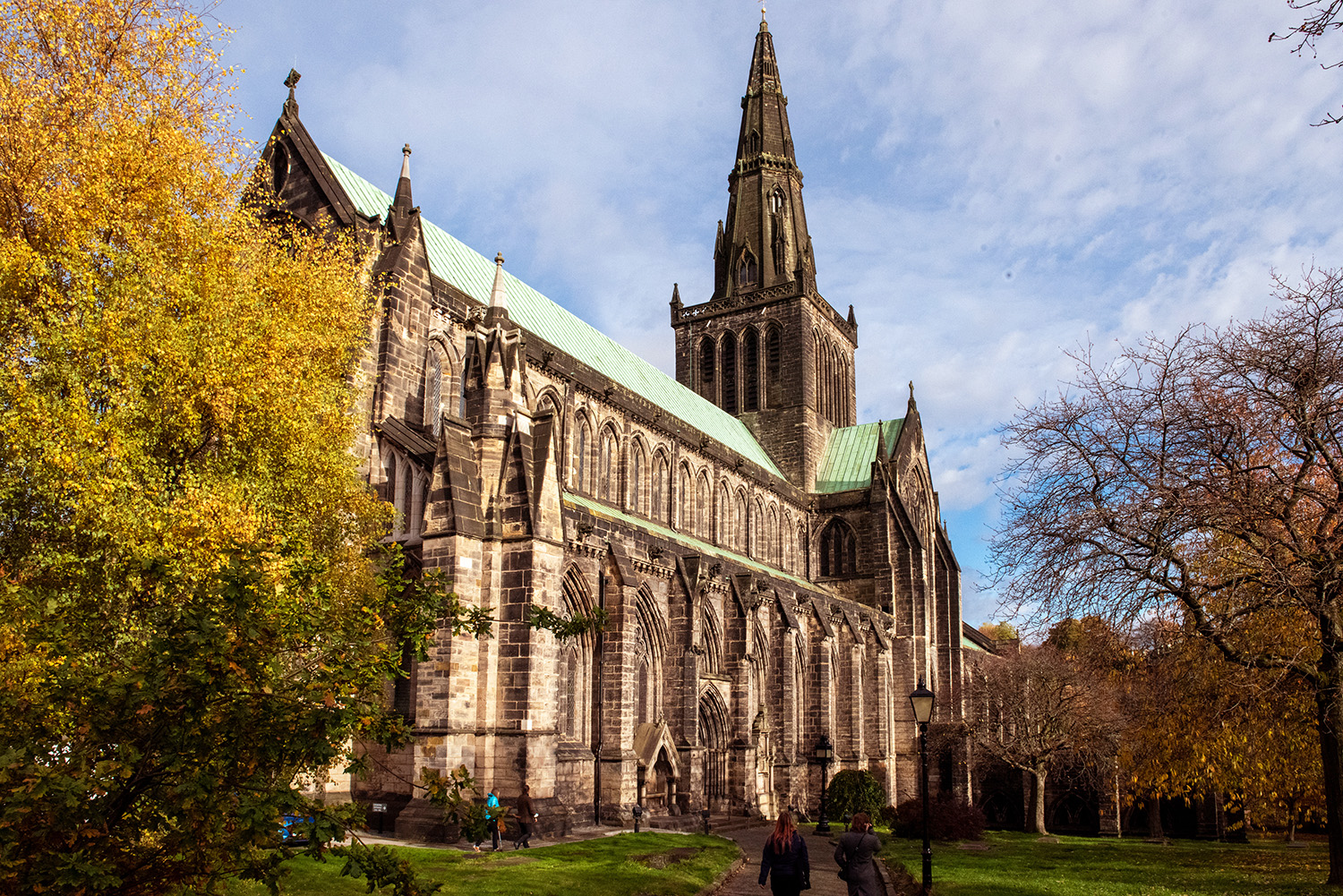 Cathedrals and Abbeys: Medieval masterpieces